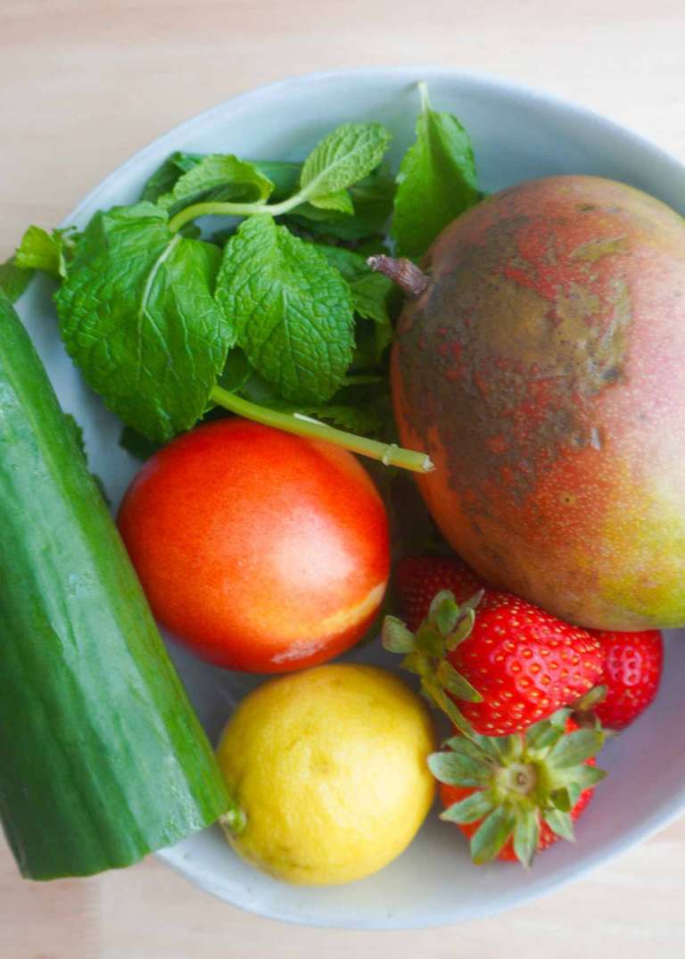 Easy Mango Chaat (15 minutes) - Eat.Drink.Pure